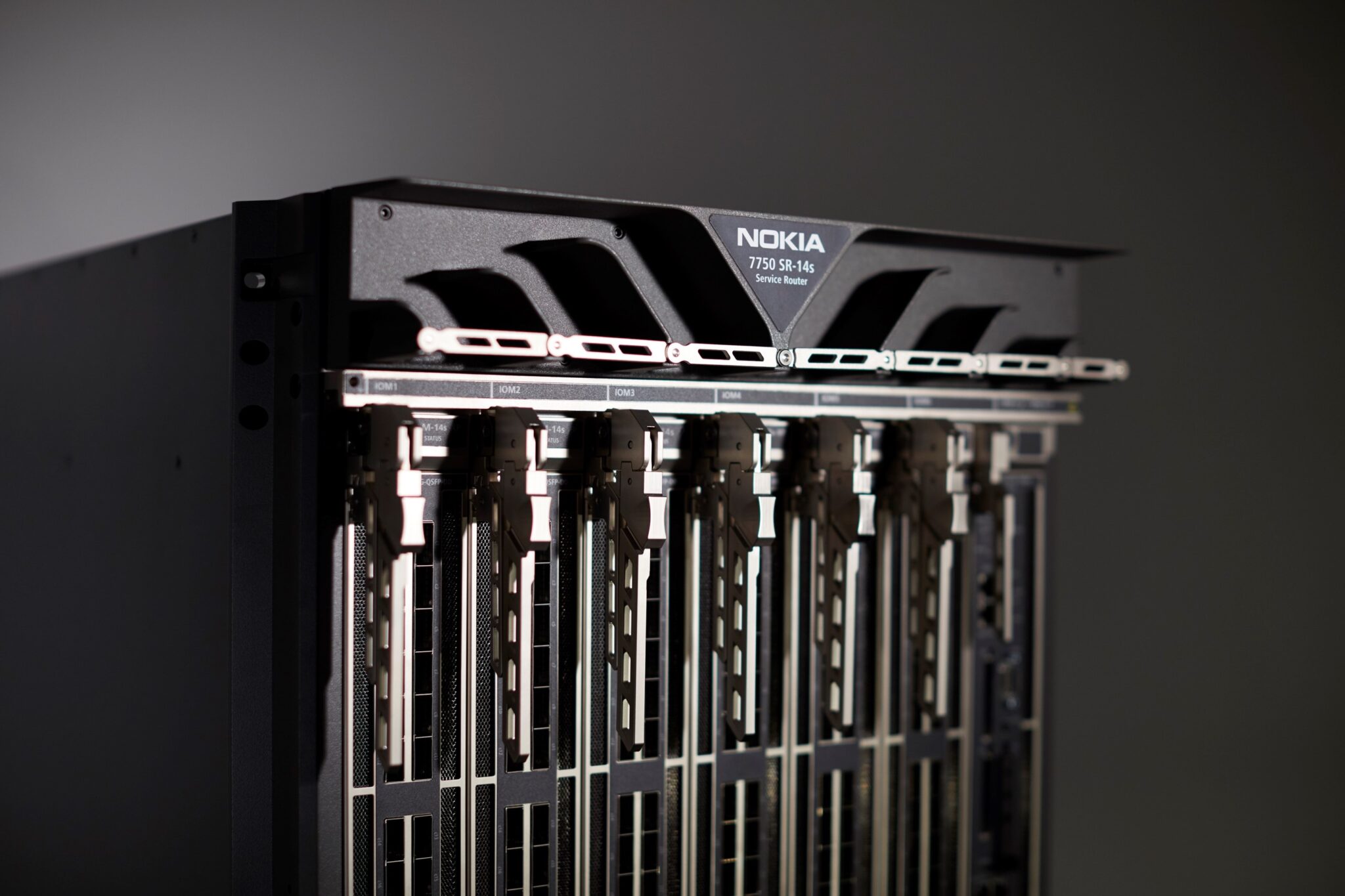7750 SR-14s 核心路由器 - 上海诺基亚贝尔
