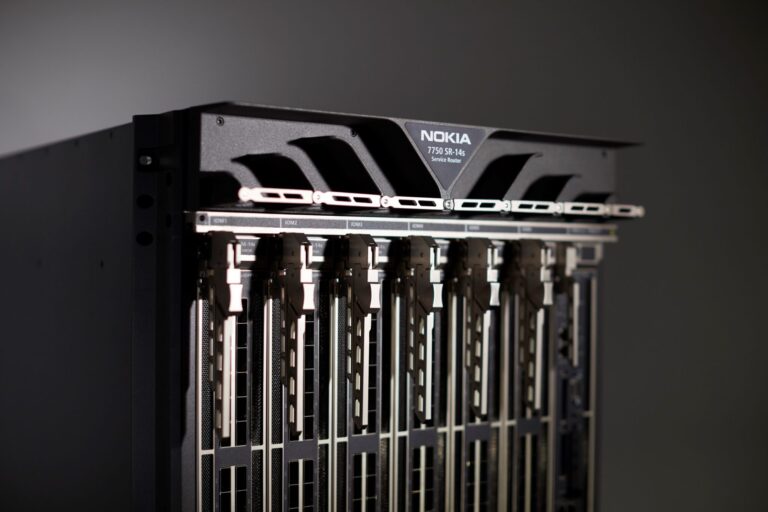 7750 SR-14s 核心路由器 - 上海诺基亚贝尔